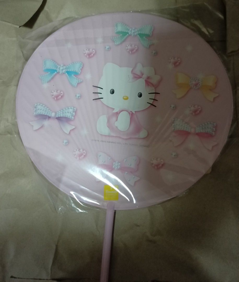 Sanrio Hello kitty and mimmy hand fan, Sports Equipment, Other Sports ...
