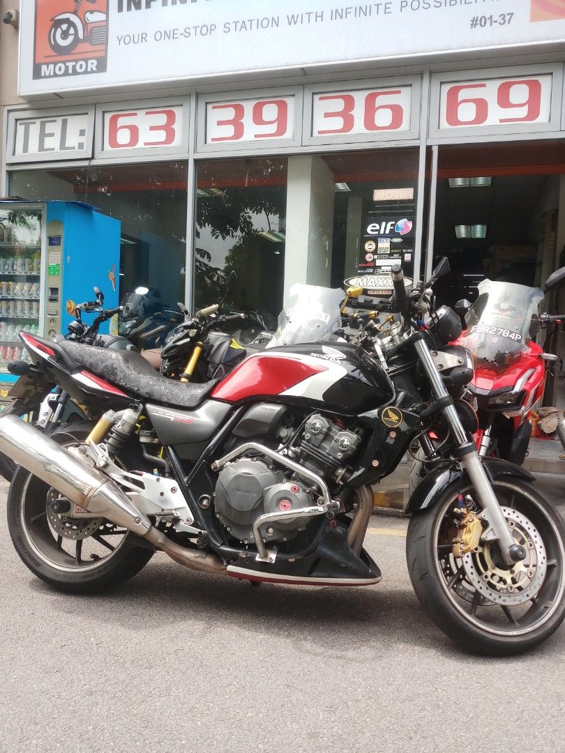 Honda CB400 Revo (low mileage) renewable, Motorcycles, Motorcycles for Sale, Class 2A on Carousell