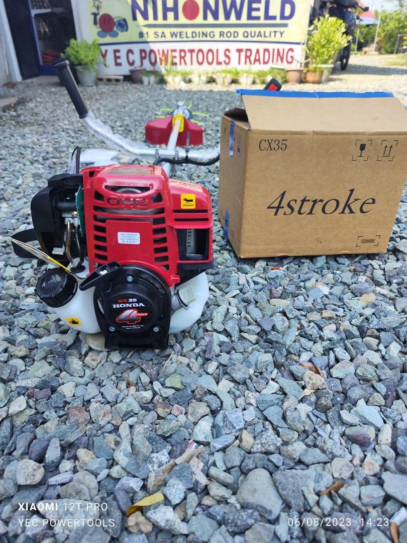 HONDA Grass cutter 4 Stroke GX-35, Furniture & Home Living, Gardening, Gardening Tools ...
