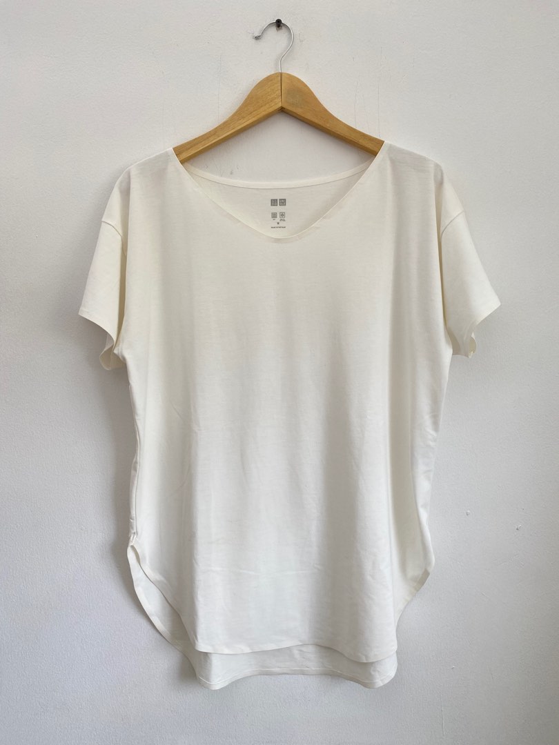 Kaos Uniqlo AIRism baju putih UNIQLO, Fesyen Wanita, Pakaian Wanita ...