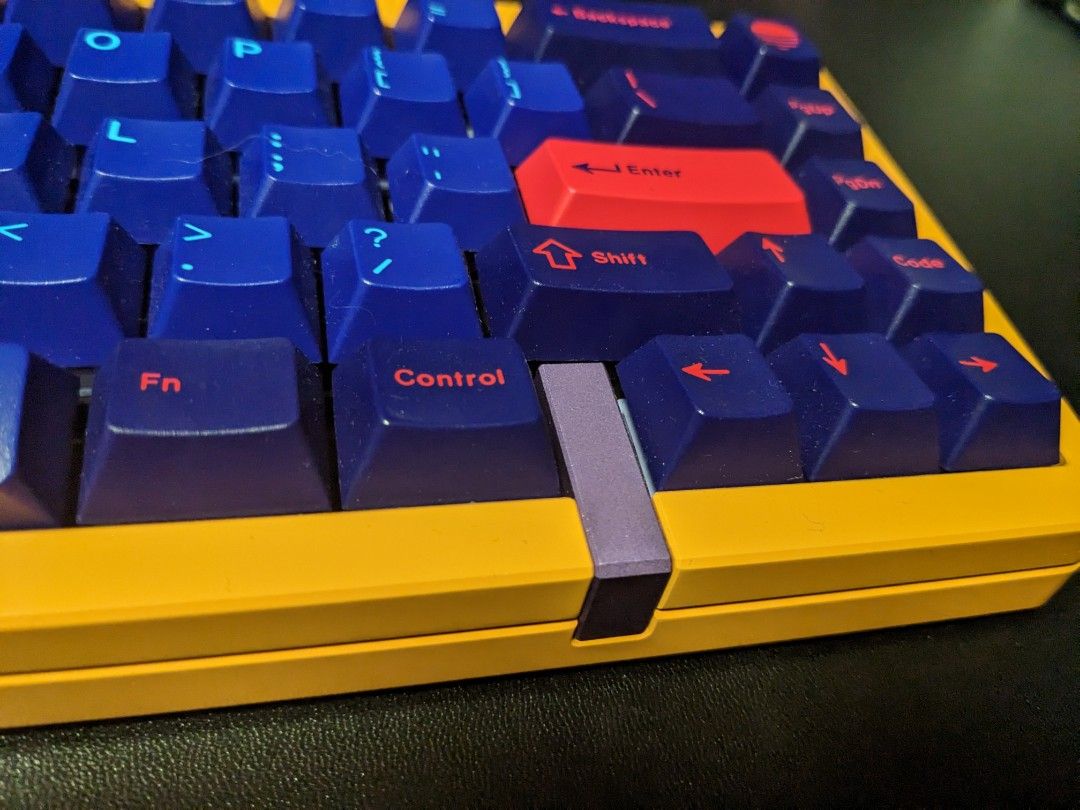 KBDfans d65 e-yellow, Computers & Tech, Parts & Accessories, Computer ...