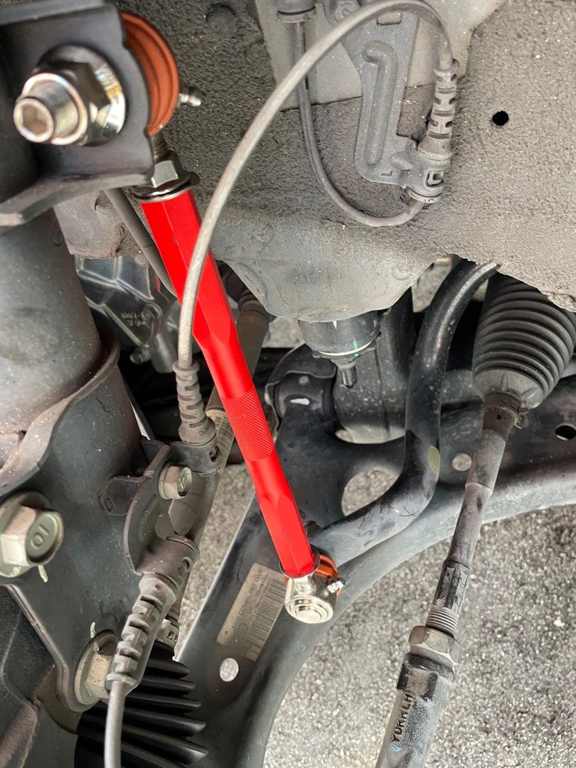 kia cerato bd stabilizer link, Car Accessories, Accessories on Carousell