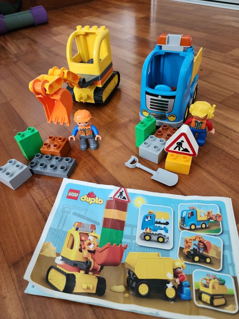 Lego Duplo construction, Hobbies & Toys, Toys & Games on Carousell