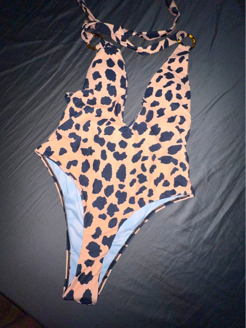 Leopard one piece set on Carousell