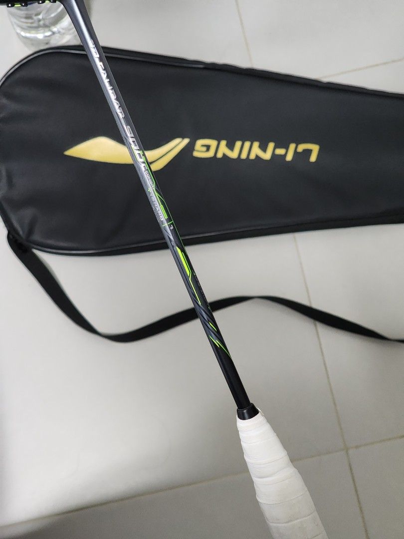 Lining calibar 900c, Sports Equipment, Sports & Games, Racket & Ball ...