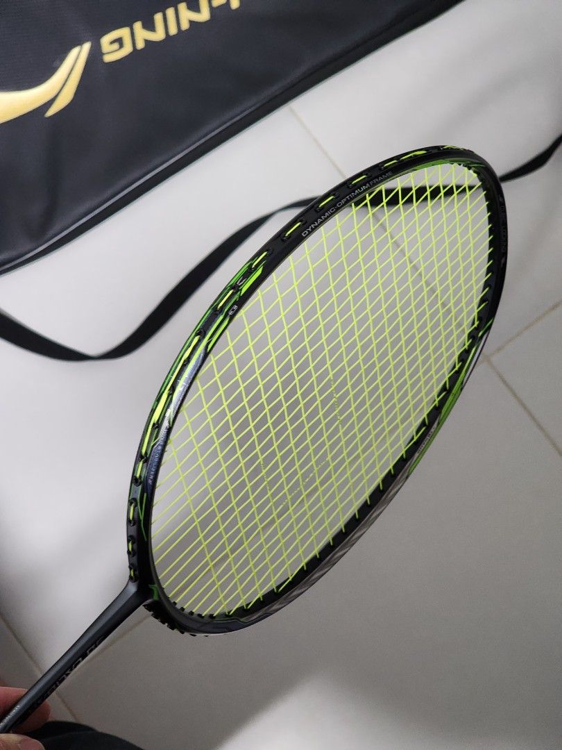 Lining calibar 900c, Sports Equipment, Sports & Games, Racket & Ball ...