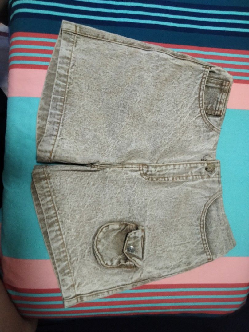 Maong Short on Carousell