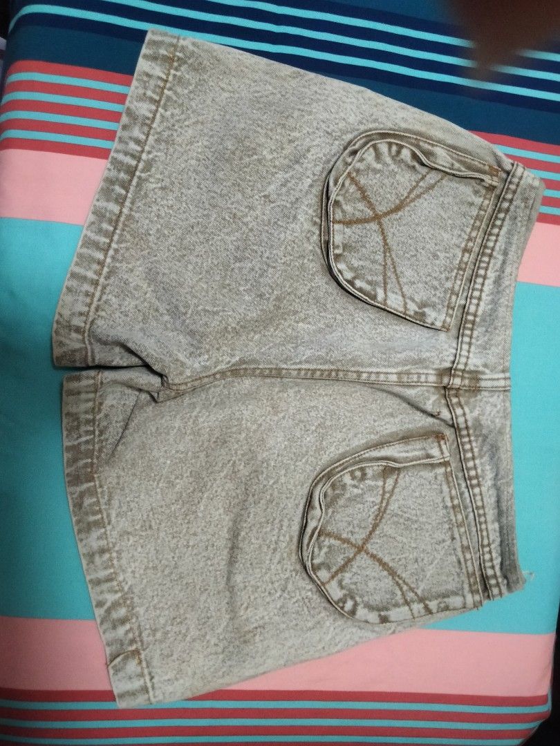 Maong Short on Carousell