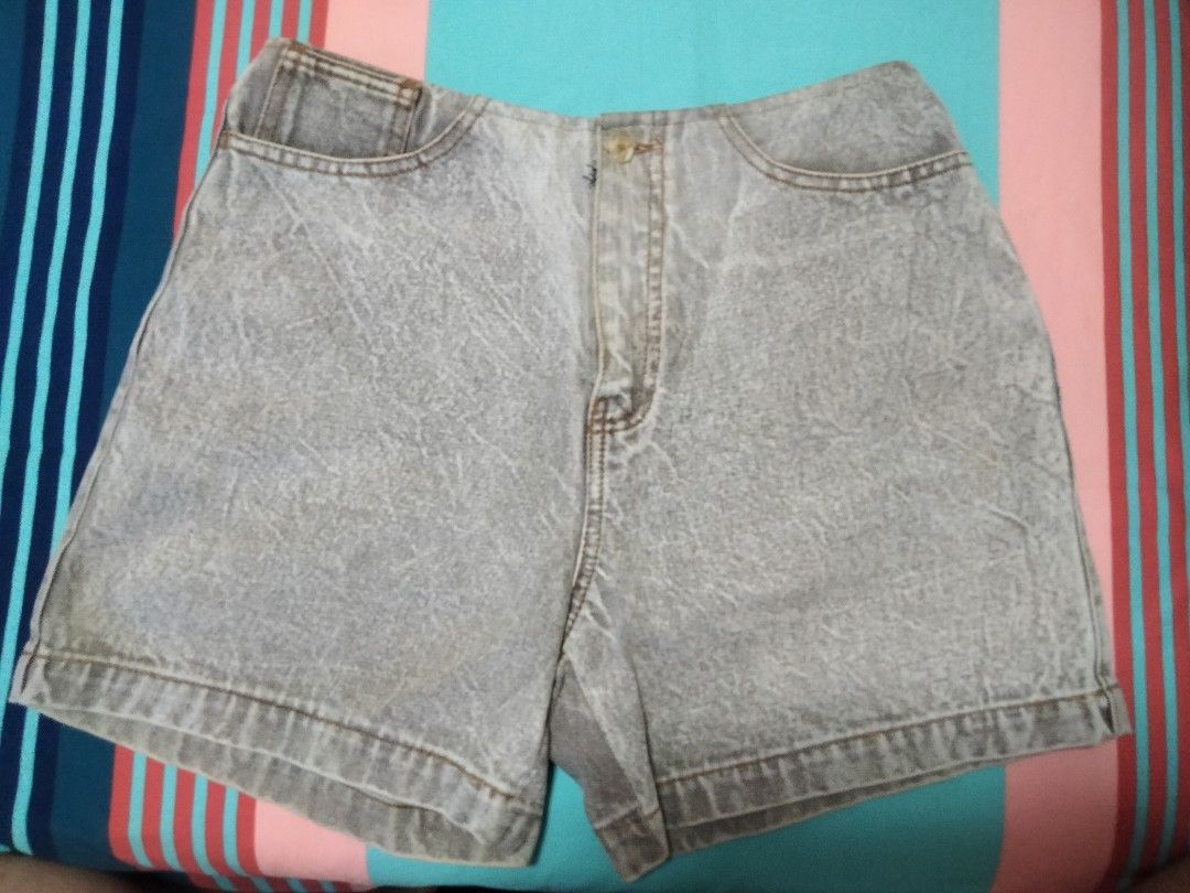 Maong Short Brown on Carousell