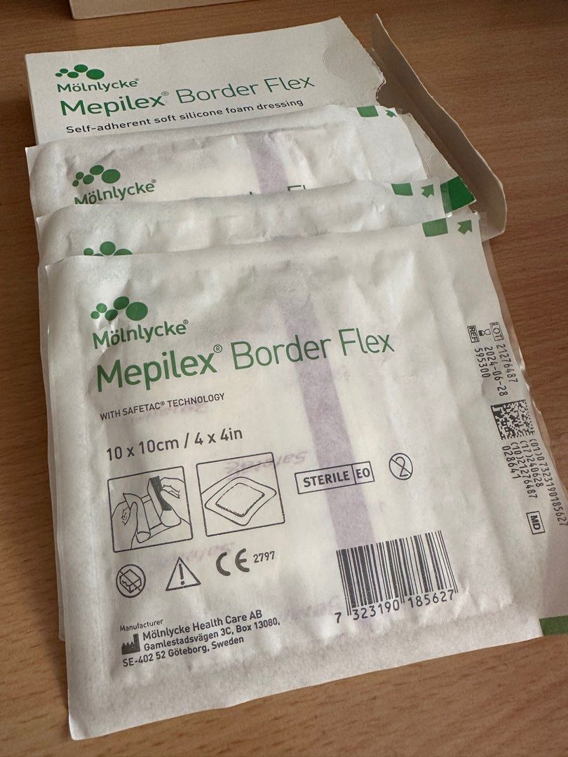 Mepilex Border Flex 10x10cm, Health & Nutrition, Medical Supplies ...