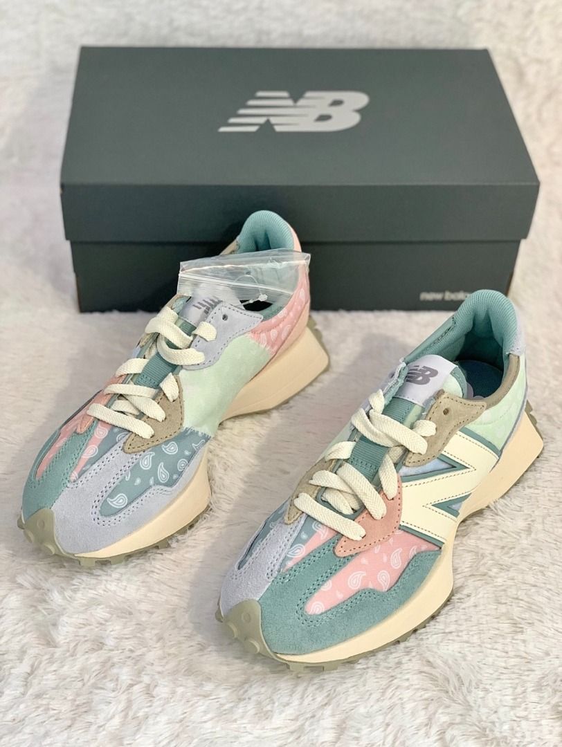 New Balance NB 327“Paisley Pack” 波鞋 男女同款 藍粉, 女裝, 鞋, 波鞋 - Carousell