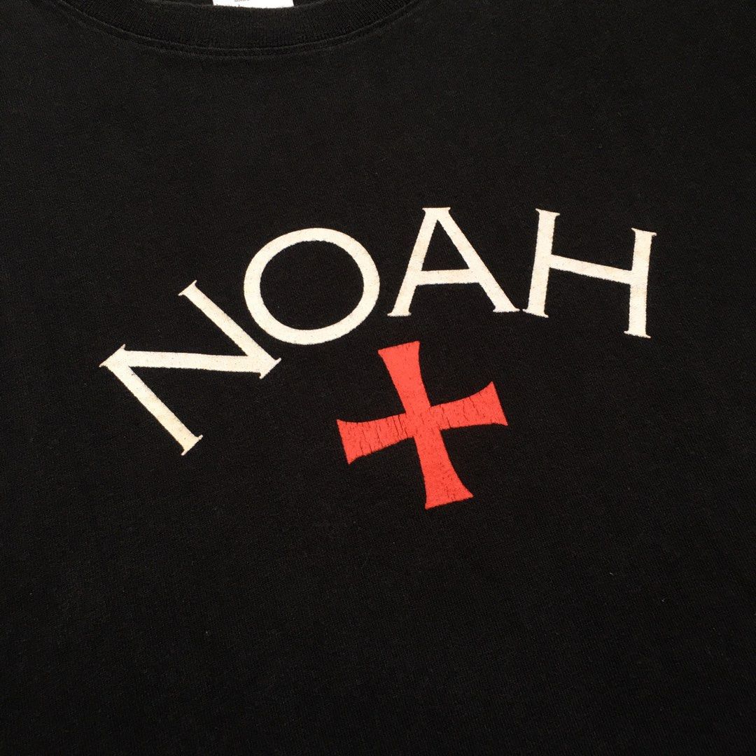 Noah Cross Logo Black Tee, Men's Fashion, Activewear on Carousell