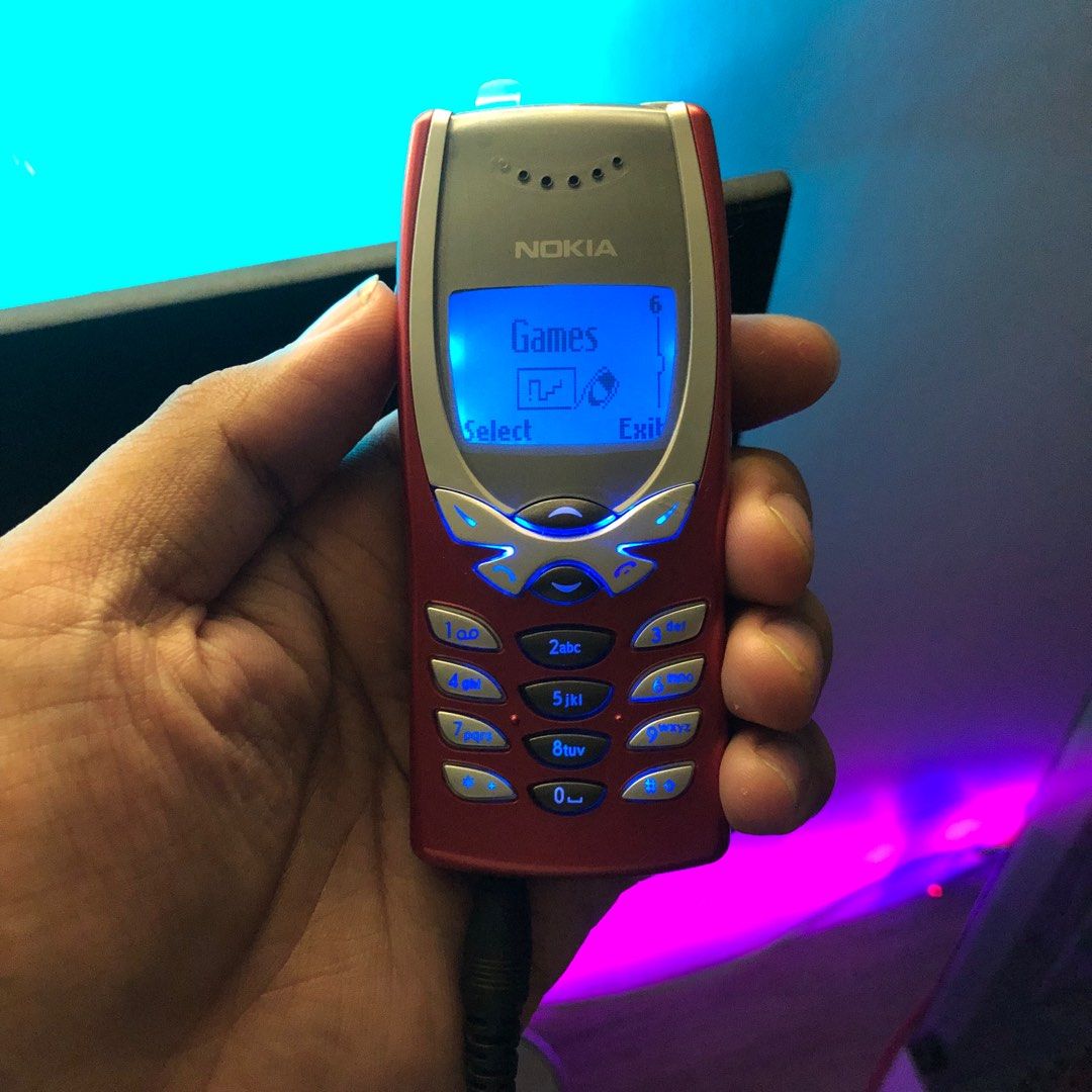 Nokia 8250 Openline | Vintage Phone on Carousell