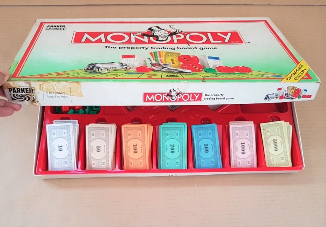 Original Monopoly Game, Singapore Edition, Set of Monopoly Board Game ...