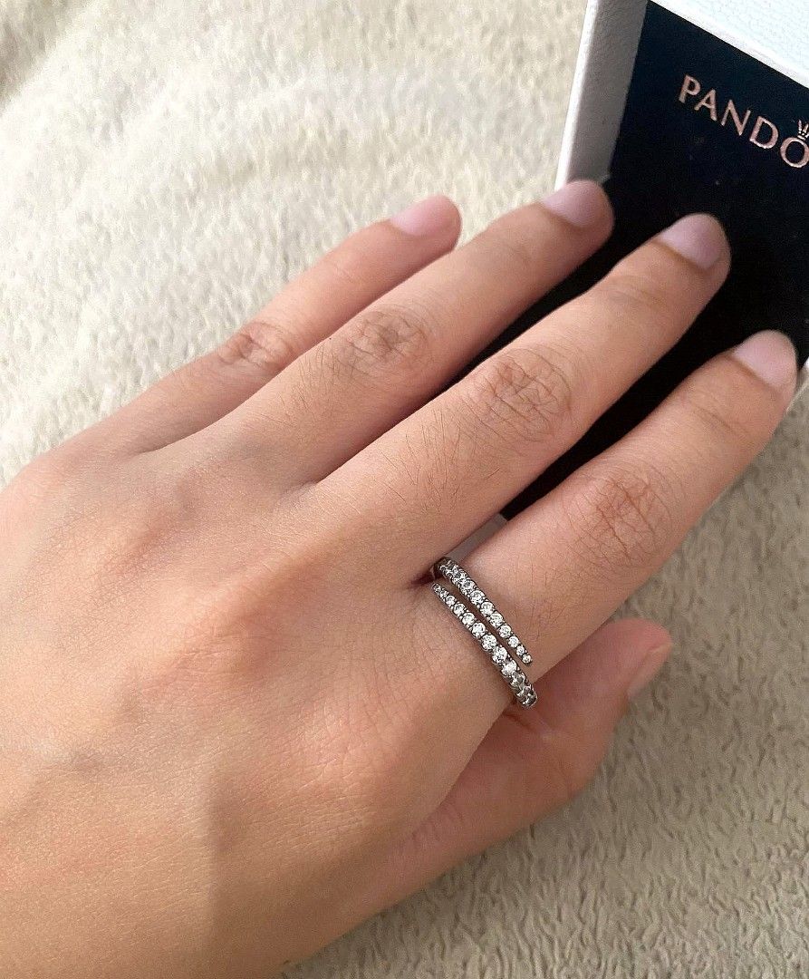 Pandora Overlapping Stones Ring, Women's Fashion, Jewelry & Organizers ...
