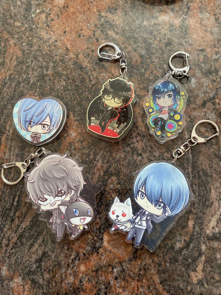 Persona 3 & 5 Keychains/Badges, Hobbies & Toys, Memorabilia ...
