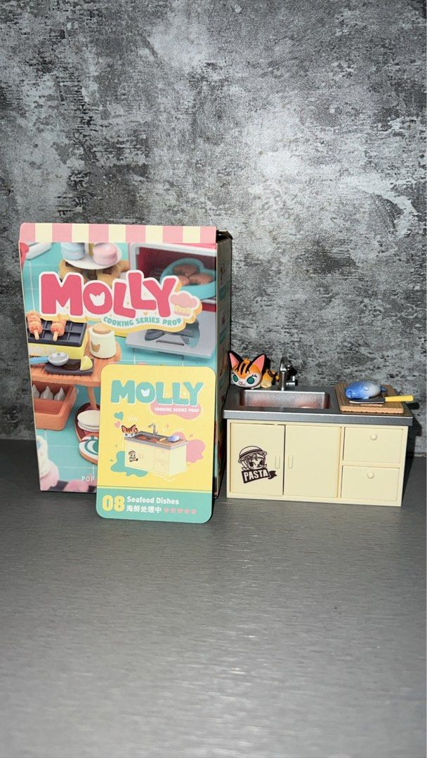 POP MART Molly Cooking Series Prop, Hobbies & Toys, Toys & Games on ...