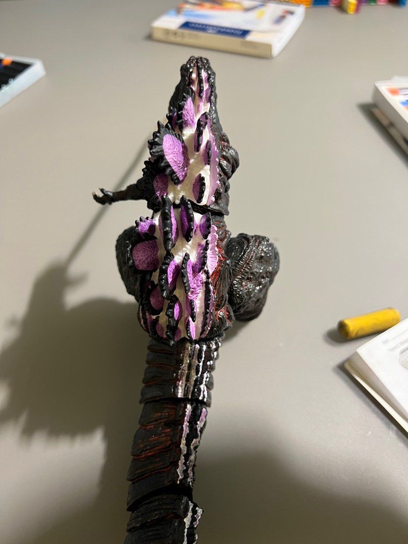 Purple Laser Shin Godzilla with hand defect, Hobbies & Toys ...