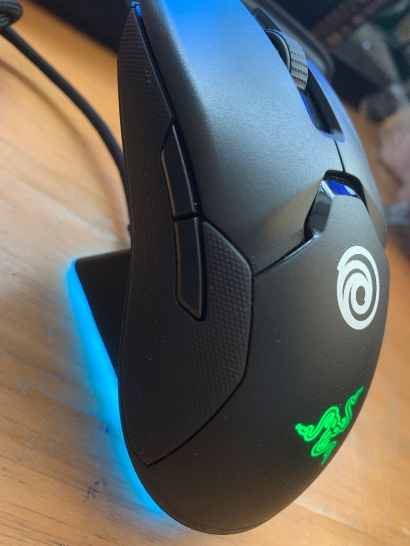 Razer Viper Ultimate Hyperspeed Wireless Gaming Mouse, Dock & Dongle ...