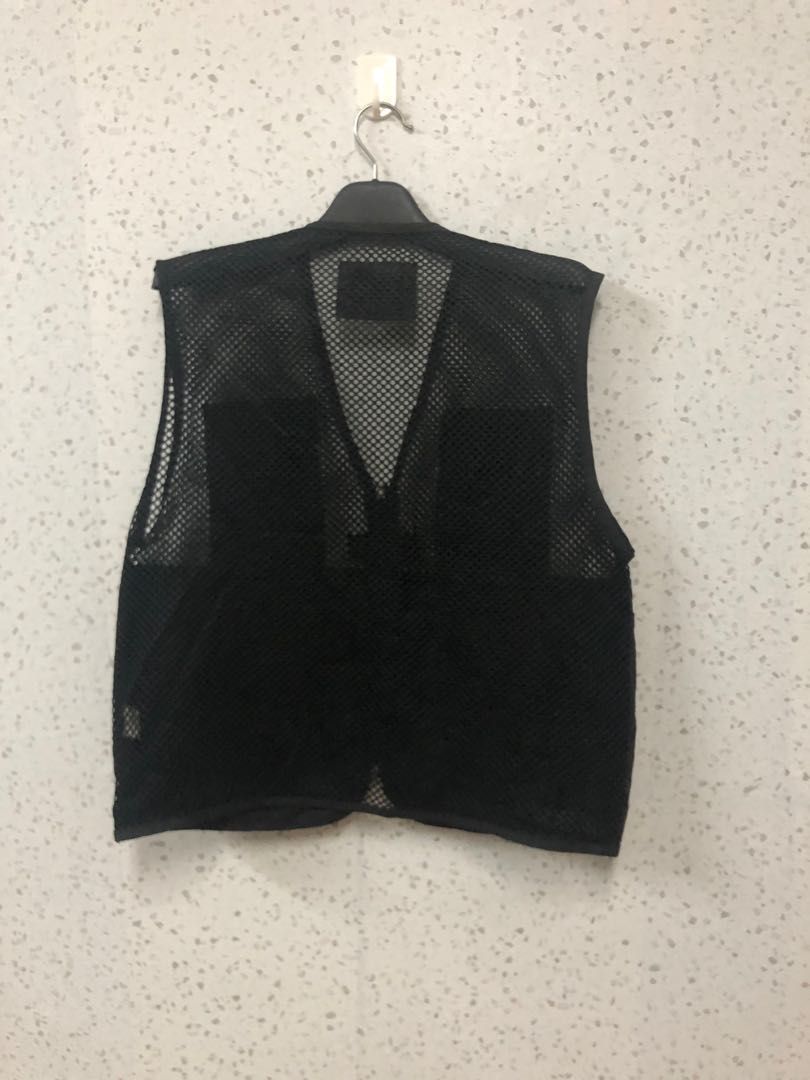 Ruck Dam Vest, Men's Fashion, Coats, Jackets and Outerwear on Carousell