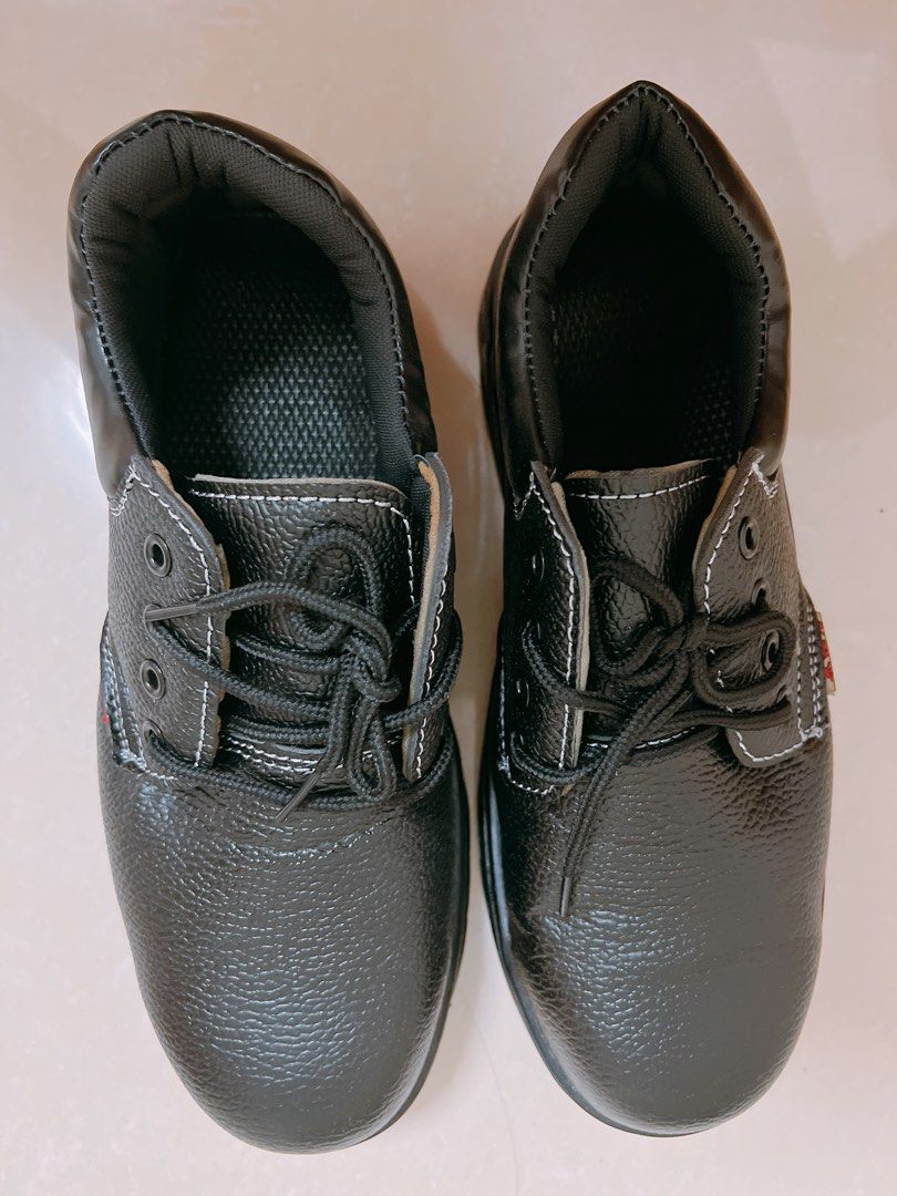 Safety shoes for general usage, Men's Fashion, Footwear, Casual shoes ...