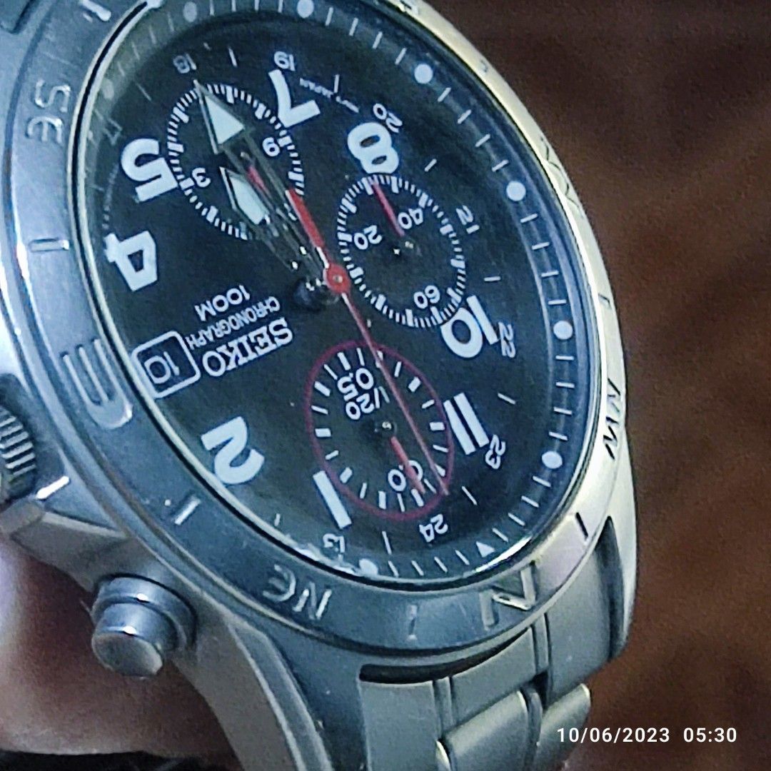 Seiko Field Watch Quartz Chronograph Gun Metal Finish on Carousell