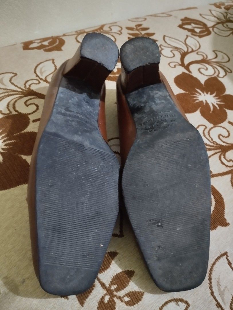 Sepatu Pantofel , High Heels , kulit asli , kantor , formal dll ...