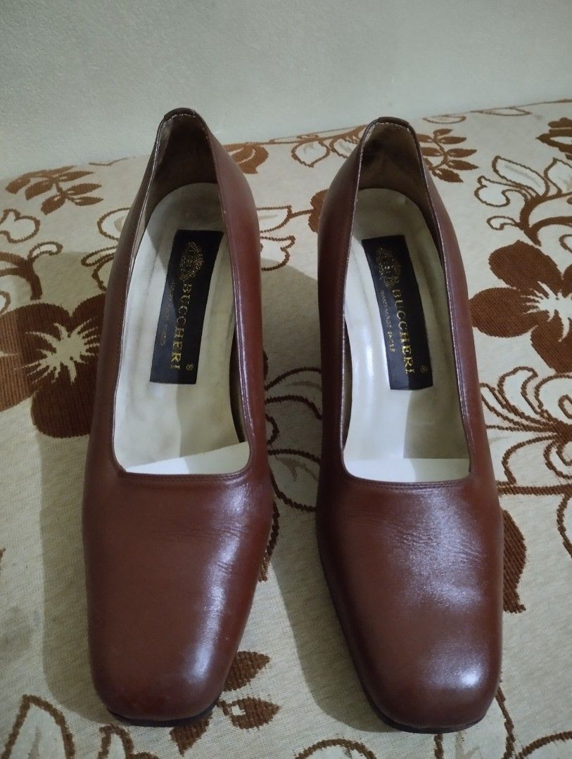Sepatu Pantofel , High Heels , kulit asli , kantor , formal dll ...