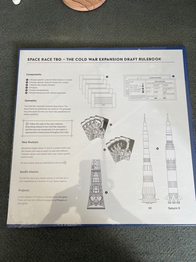 Space Race board game, Hobbies & Toys, Toys & Games on Carousell