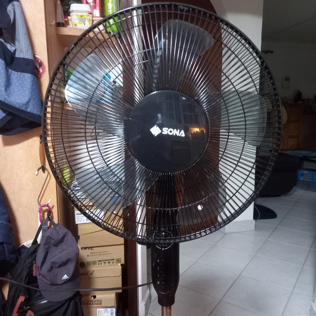 Standing Fan, TV & Home Appliances, Other Home Appliances on Carousell