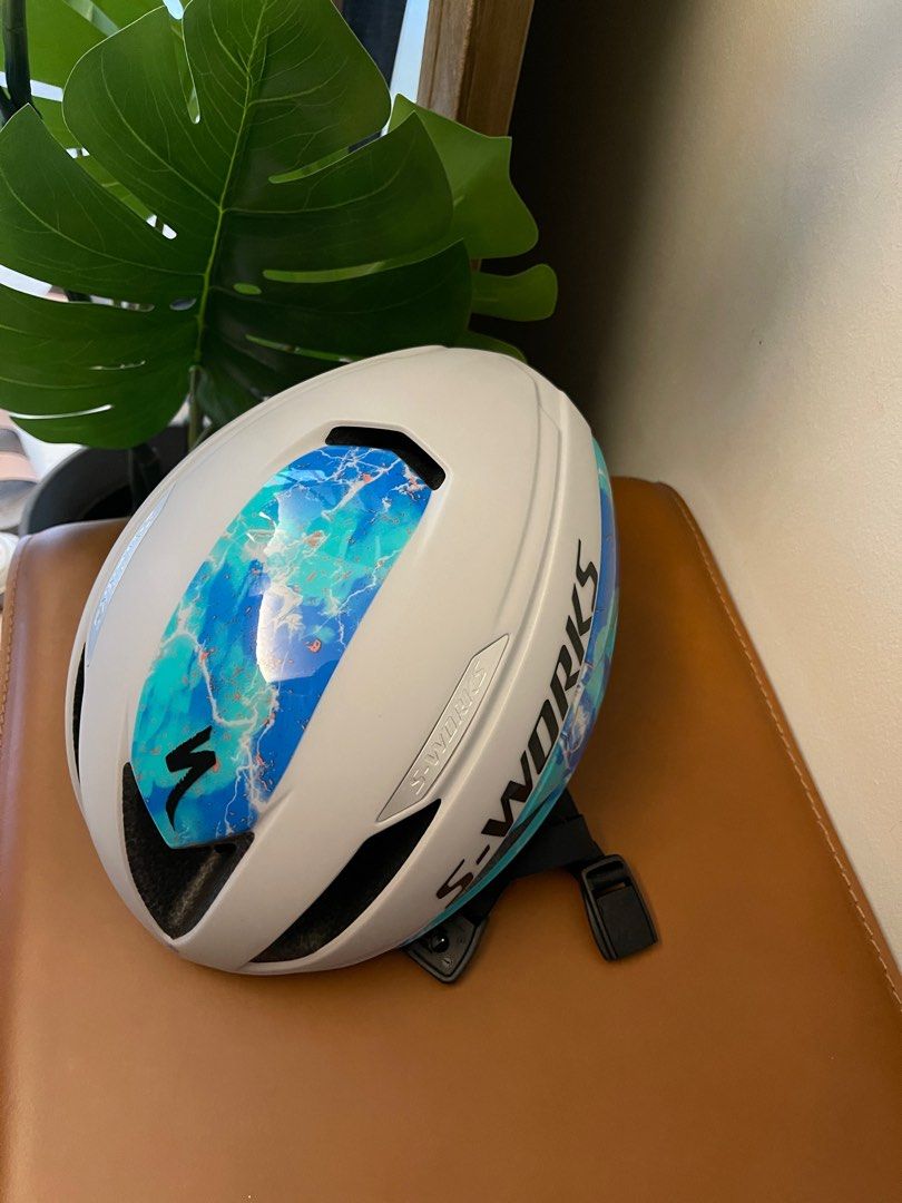 Sworks evade helmet -asia small, Sports Equipment, Bicycles & Parts ...