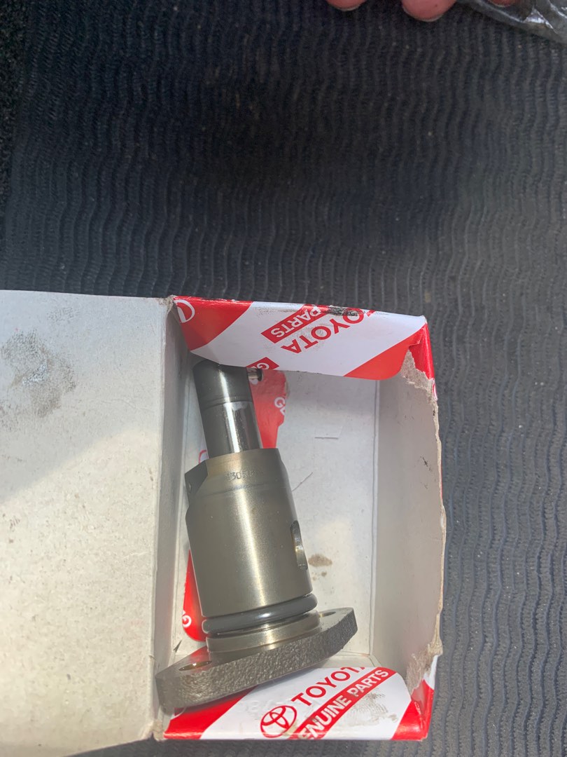 Timing tensioner with O ring, Car Accessories, Accessories on Carousell