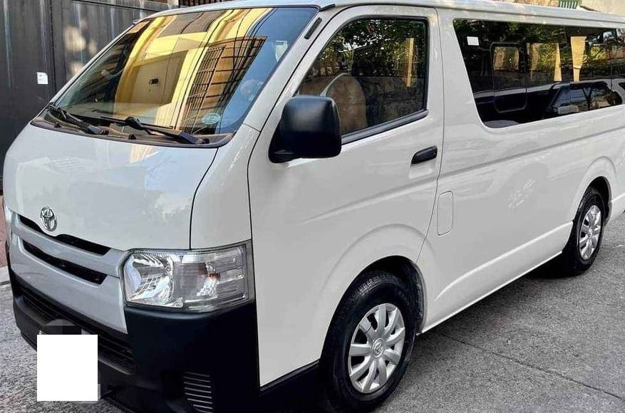Toyota HI ACE COMMUTER on Carousell
