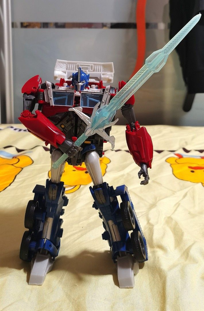Transformers Prime Leader Class Optimus Prime, Hobbies & Toys, Toys ...