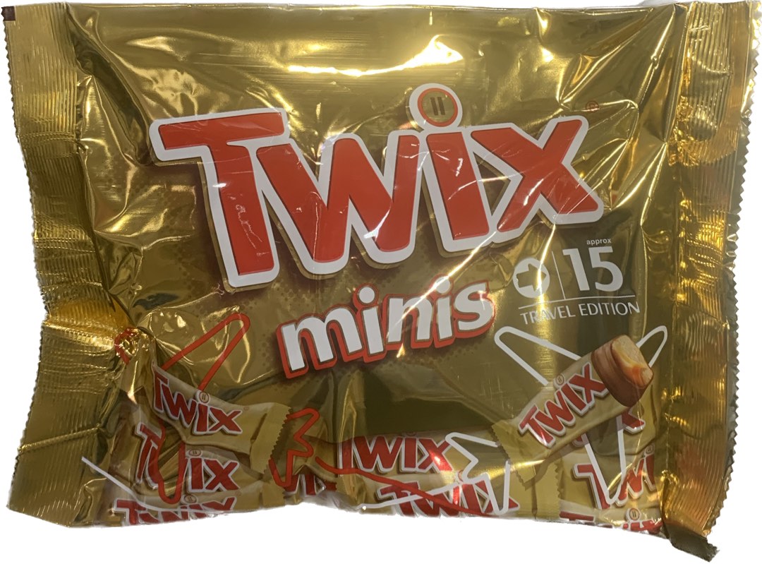TWIX MINIS BAG 333G, Food & Drinks, Other Food & Drinks on Carousell