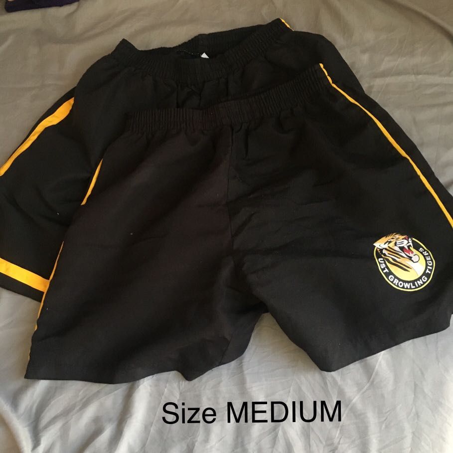 UST College PE Uniforms SET, Women's Fashion, Activewear on Carousell