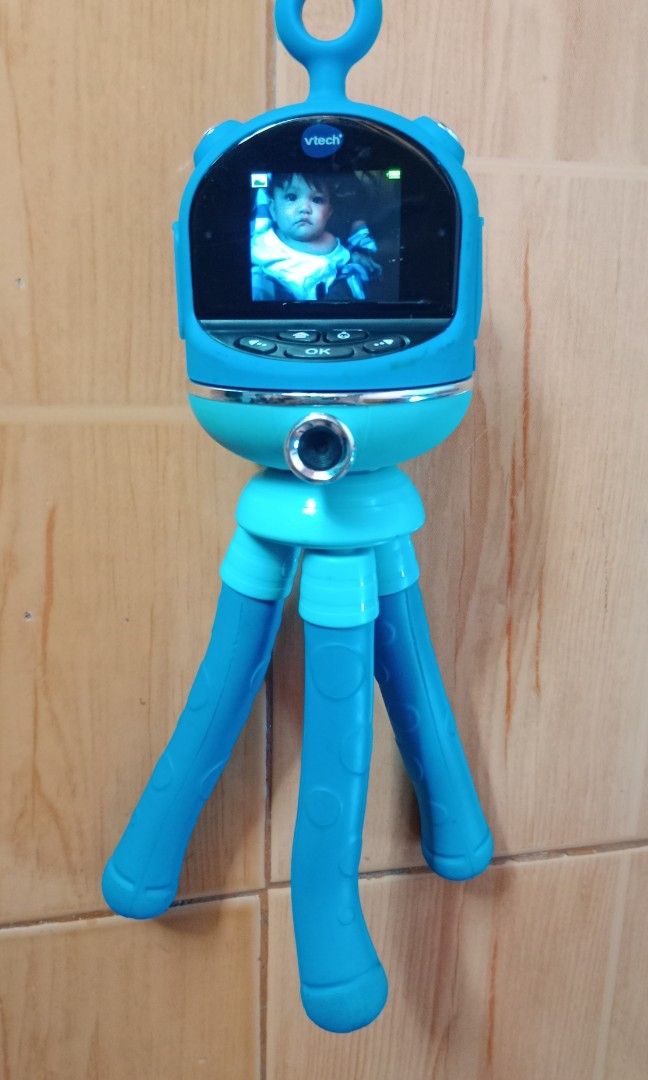 V-tech Kidi Zoom Flix Toy Camera for sale on Carousell