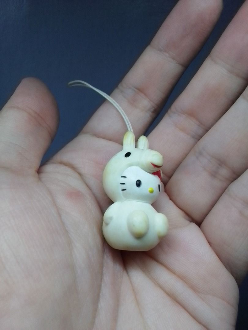 WHITE MASCOT HELLO KITTY X LIPTON RODY COLLECTION, Hobbies & Toys, Toys & Games on Carousell