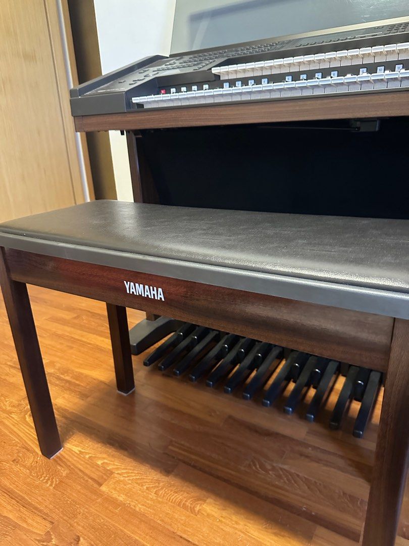Yamaha Piano Bench (made in Japan), Hobbies & Toys, Music & Media ...