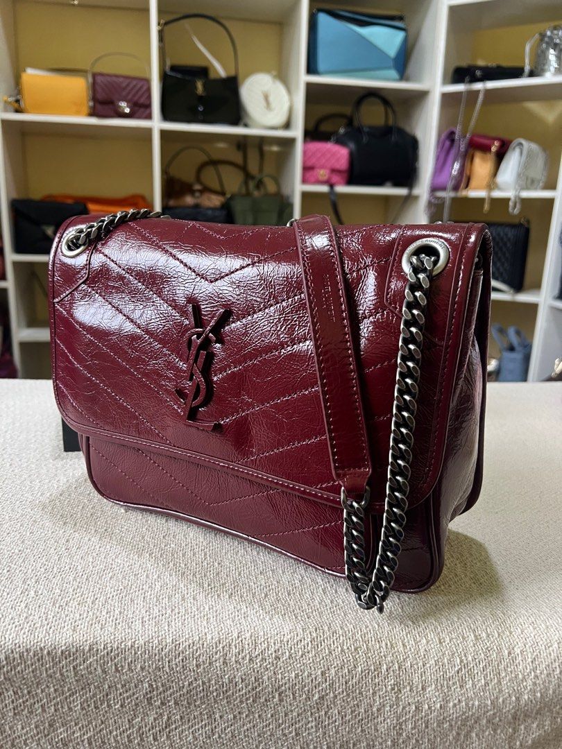 Ysl niki red medium on Carousell