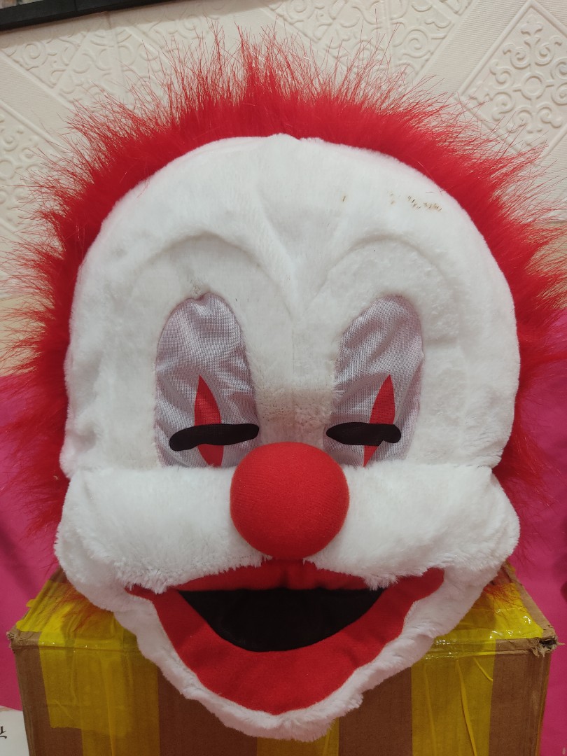11" SCARY CLOWN HEAD MASK on Carousell