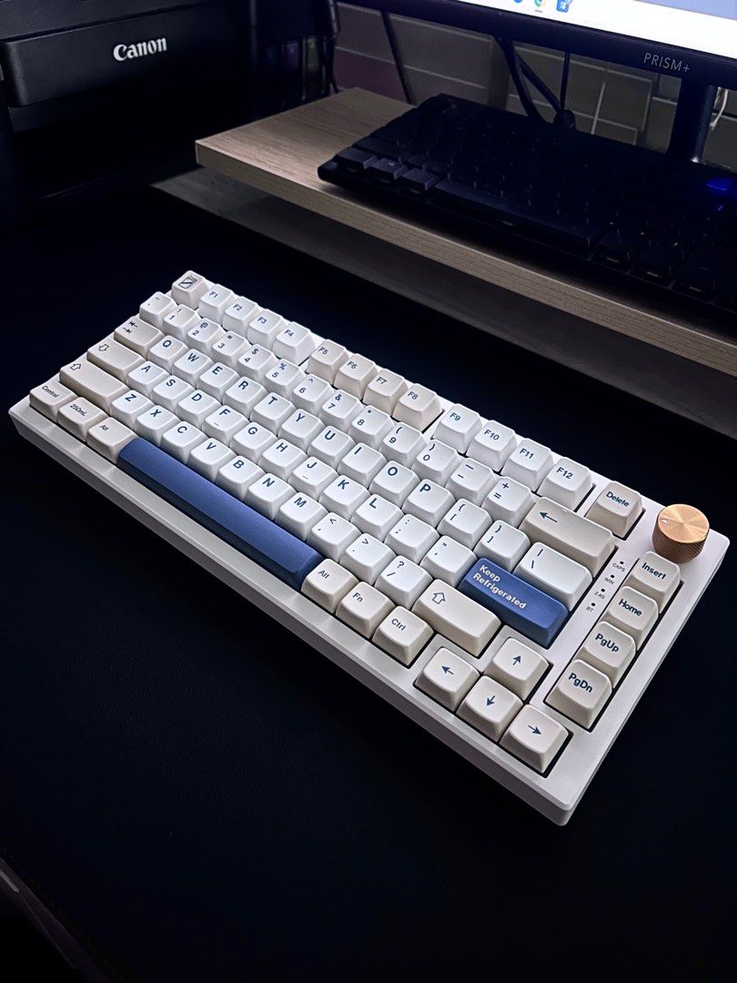75% custom mechanical keyboard (White Soymilk keycaps), Computers ...