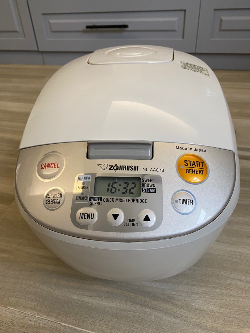 象印電飯煲 （日本製 ）Zojirushi Rice Cooker (Made in Japan), 家庭電器, 廚房電器, 鍋具 - Carousell