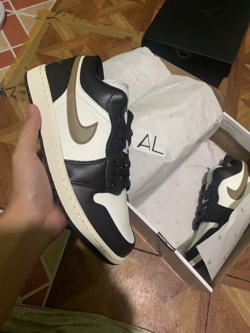 Air jordan 1 low shadow brown on Carousell