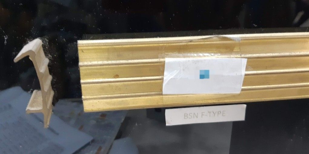 Aluminum ALUMINIUM Brass Bronze ANTI NON SLIP STAIR EDGE NOSING TRIM ...