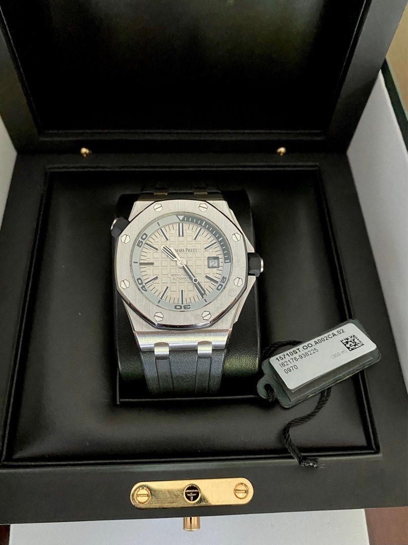 Audemars Piguet ROO Diver 15710ST, Luxury, Watches on Carousell