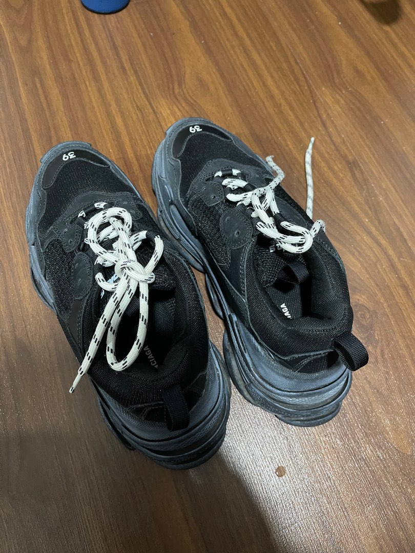 Balenciaga Triple S Triple Black (2018 Reissue) (Pre-Distressed) on ...