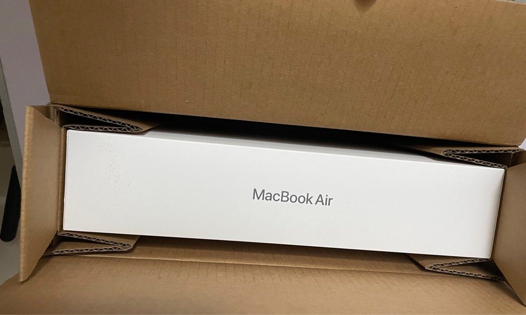 BN MacBook Air box, Computers & Tech, Laptops & Notebooks on Carousell