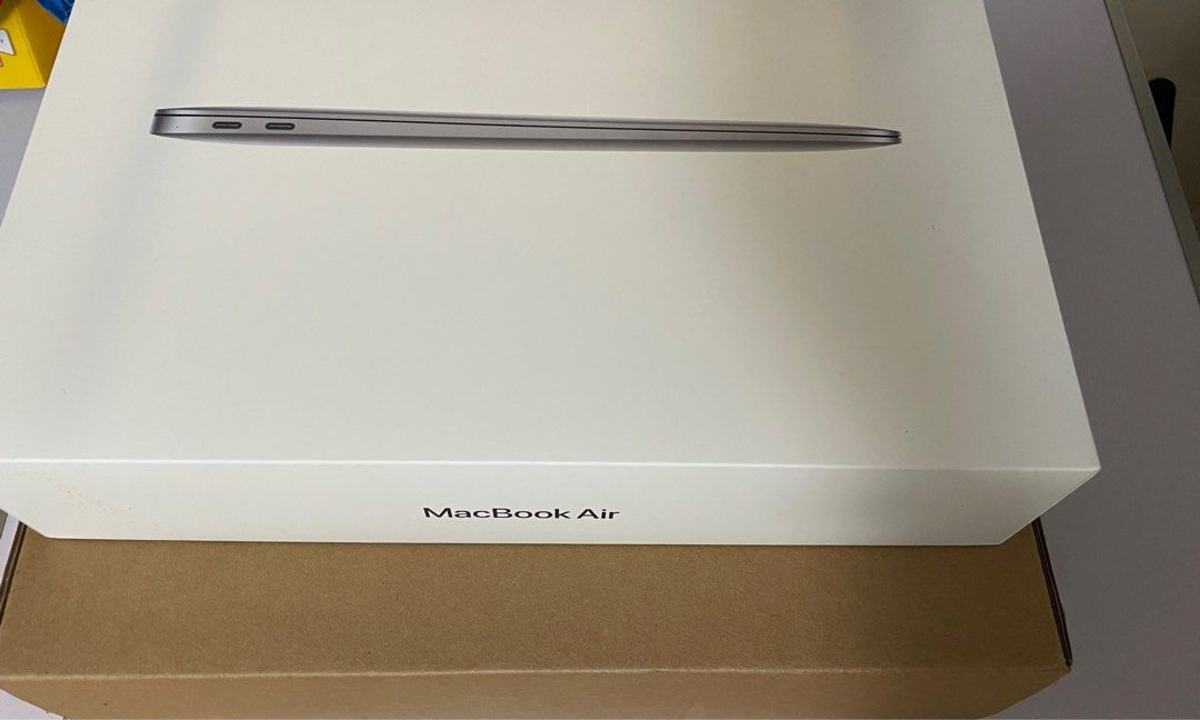 BN MacBook Air box, Computers & Tech, Laptops & Notebooks on Carousell