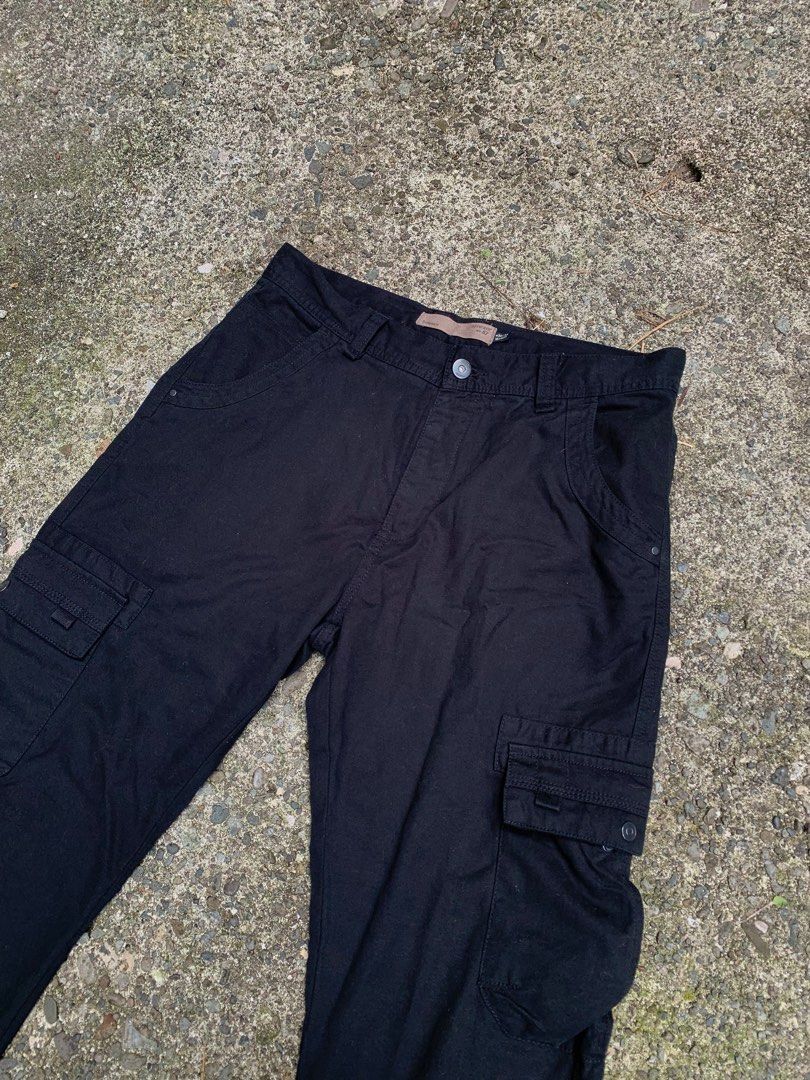 Bossini Cargo Pants, Men's Fashion, Bottoms, Jeans on Carousell